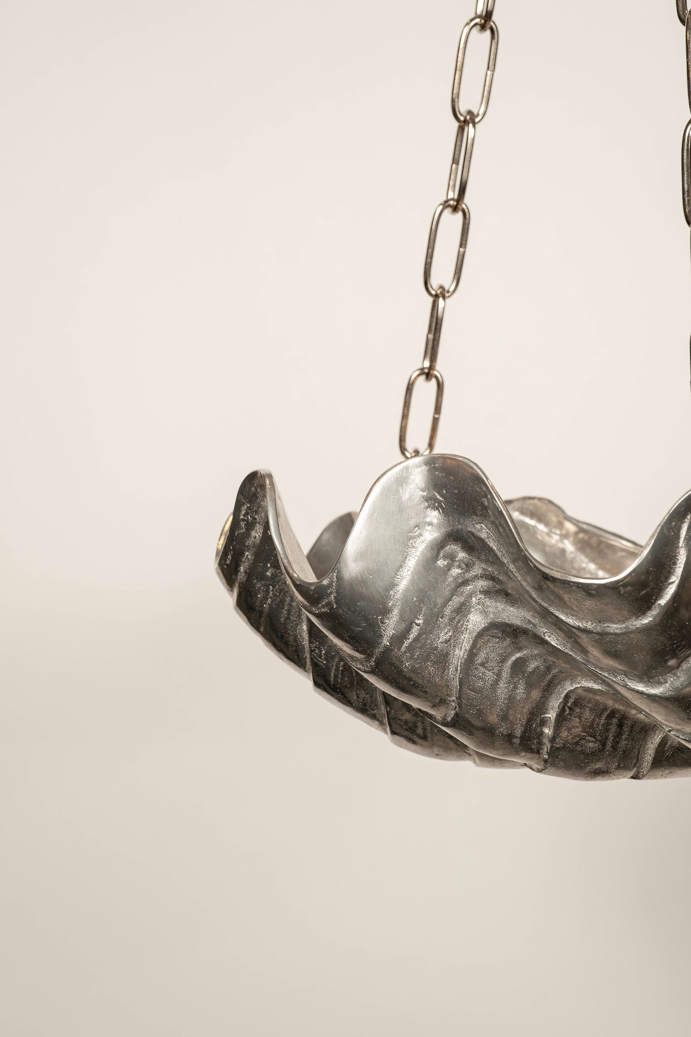 Sculptural Clam Shell–Form Pendant Chandelier – Moxie Interiors